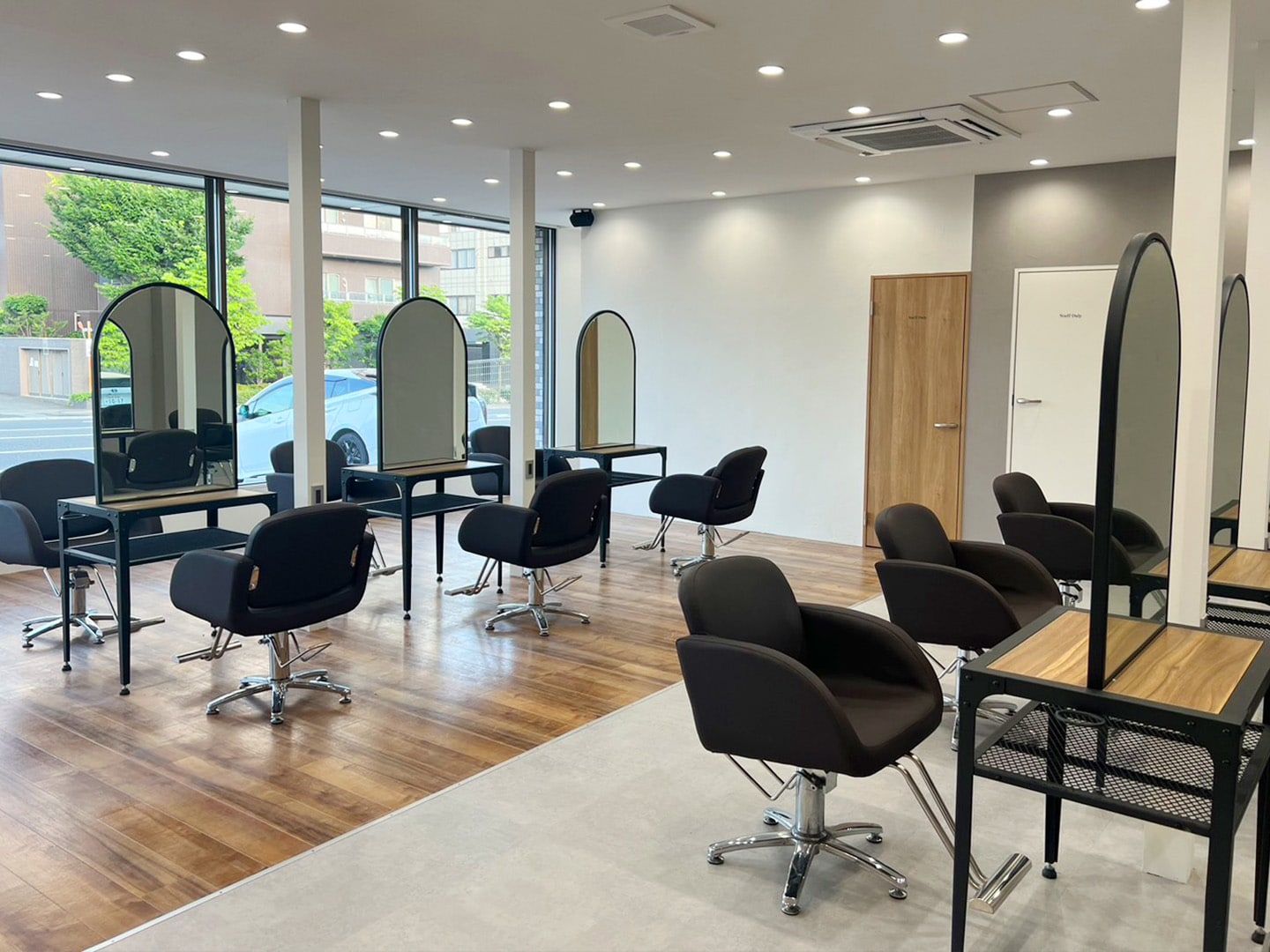 AUBE HAIR bibi(ビビ)【甲府2号店】 | AUBE HAIR GROUP（オーブヘア）美容院・美容室